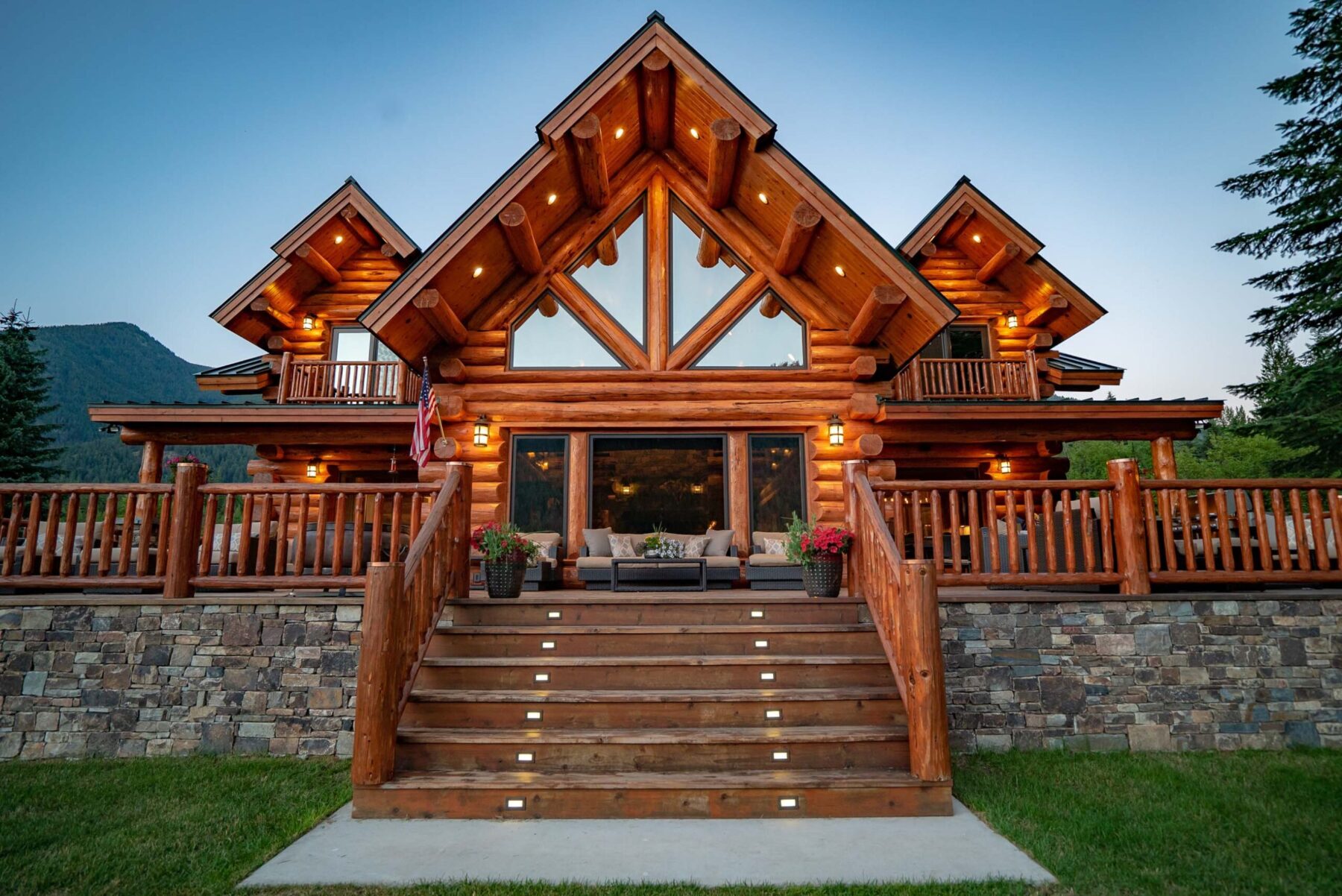 Custom Log Homes Built with Traditional Values | Meadowlark